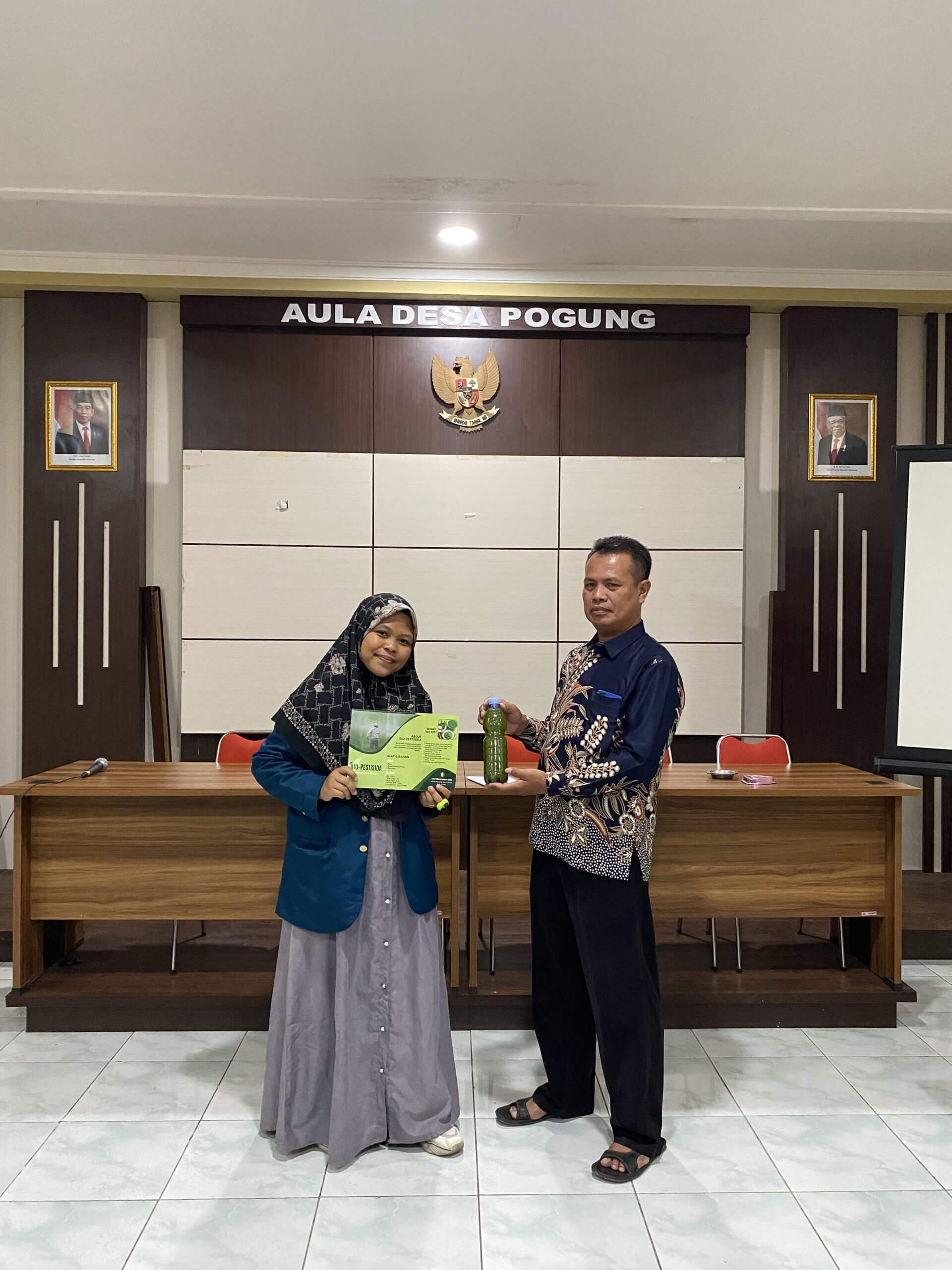 Manfaatkan Tanaman Sekitar, Mahasiwa KKN Tim 2 Undip Desa Pogung Adakan Pendampingan Pembuatan ...